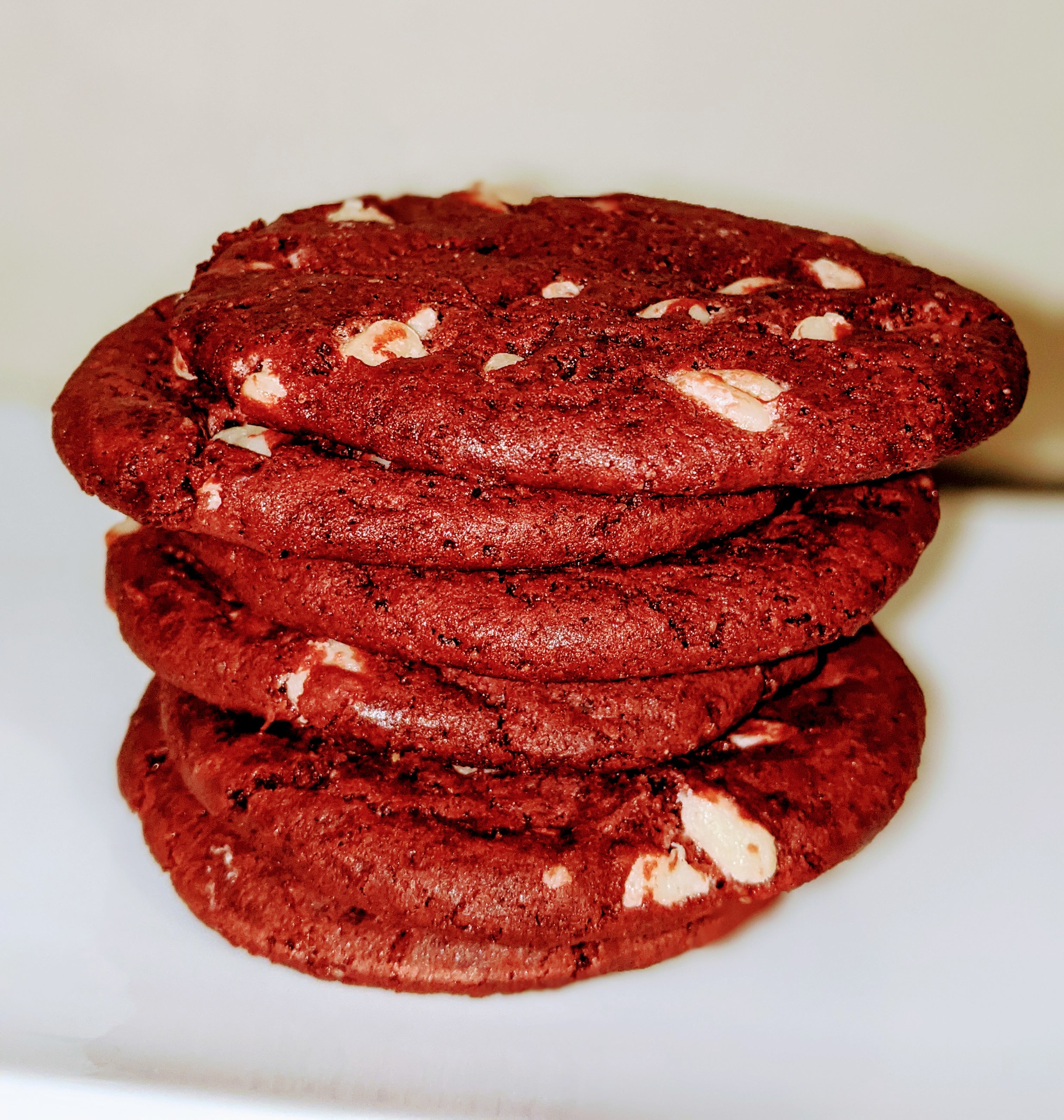 Red Velvet Cookies | Mami's Bakes